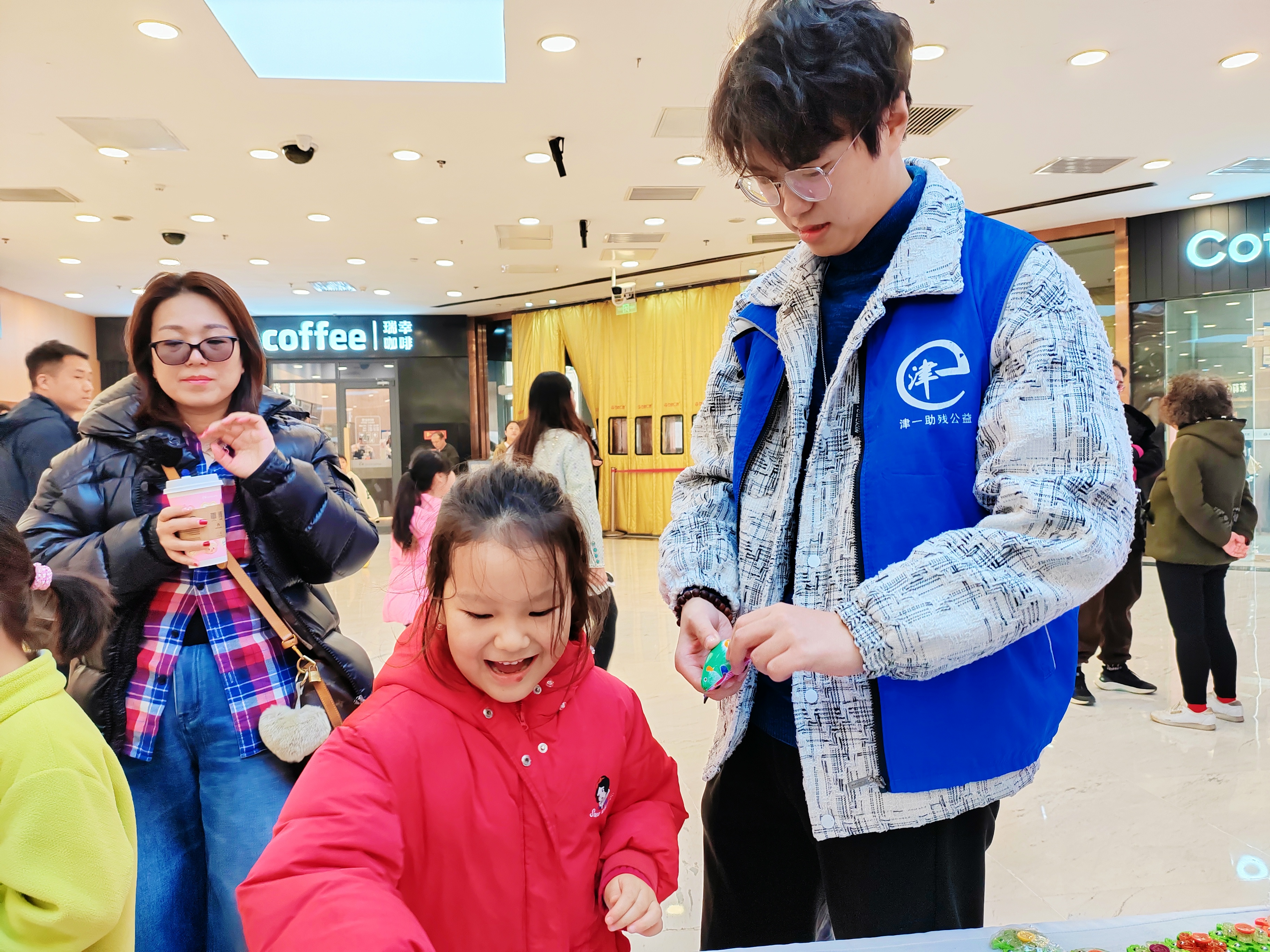 天津工业大学：传承雷锋精神 把大爱体现在行动中 - 高校 - 全国高校思想政治工作网